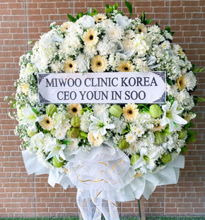 ร้านพวงหรีดวัดพระศรี พวงหรีดจาก Miwoo - ร้านพวงหรีด ReedThai (หรีดไทย)